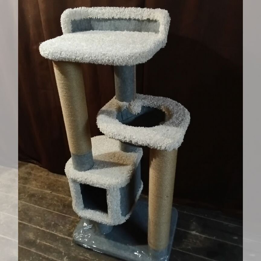 Домик для кошки новый