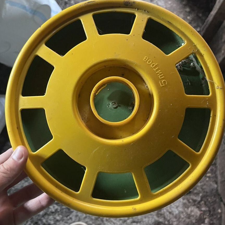 Поилка для птиц