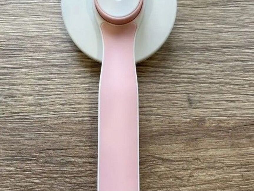 Чесалка для вычесывания шерсти кошек и собак