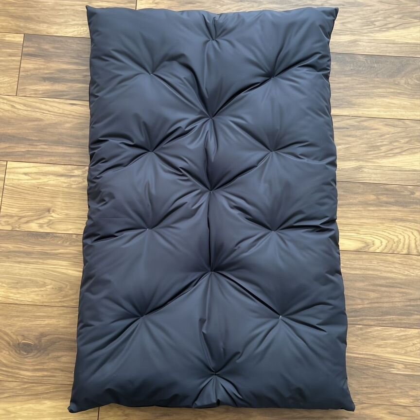 Лежанка для собак 110х70