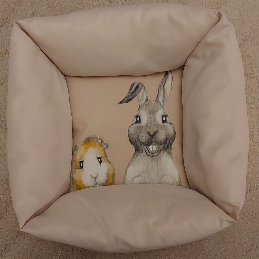 Лежанка для мелких животных Honey&Hopper 3333 см