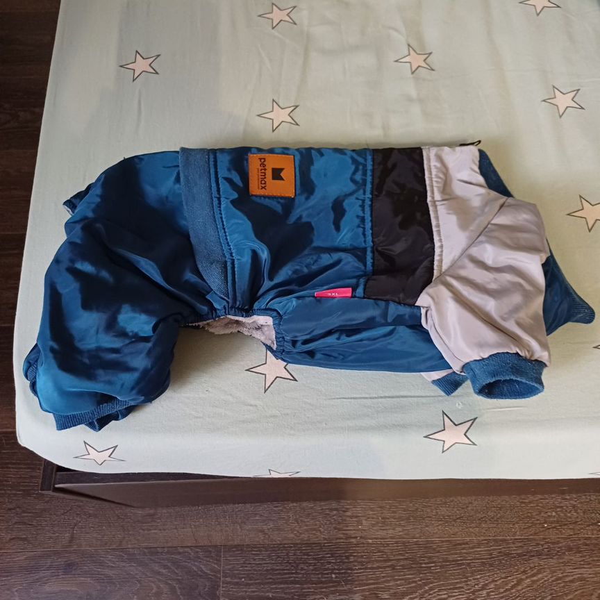 Зимний комбинезон для средней собаки