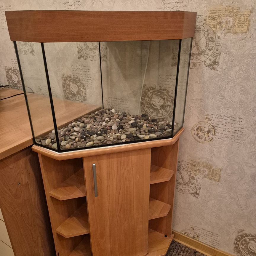 Аквариум с тумбой бу