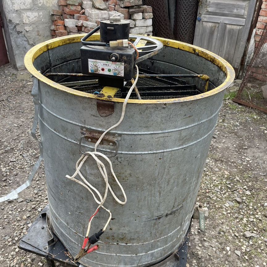 Медогонка 4 рамочная