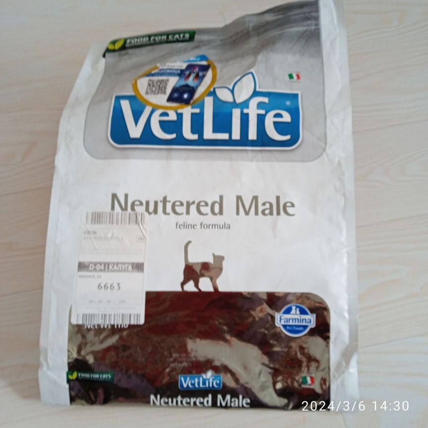 Корм для каст.кот Farmina Vet Life Neutered Female