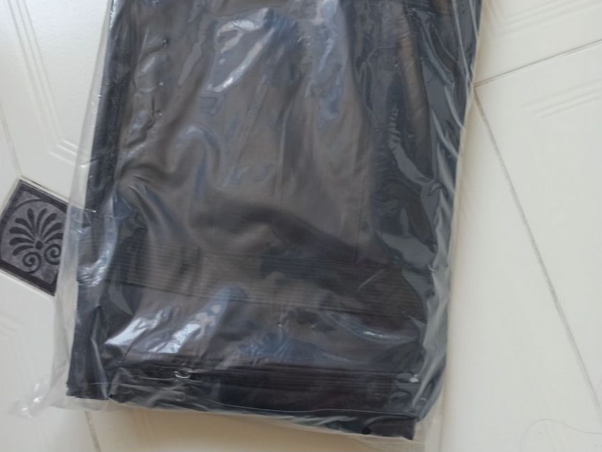 Переноска для кошек и маленьких собак