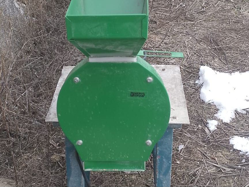 Зернодробилка см-2500 М,бу