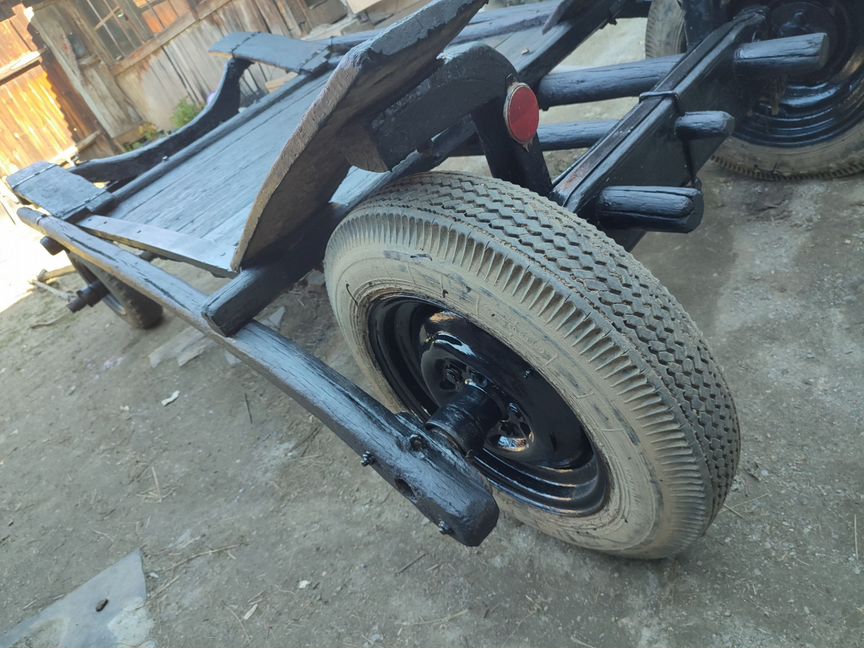 Телега для лошади