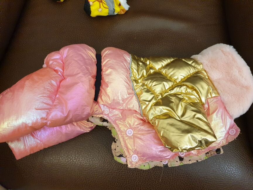 Комбинезон для маленькой собаки