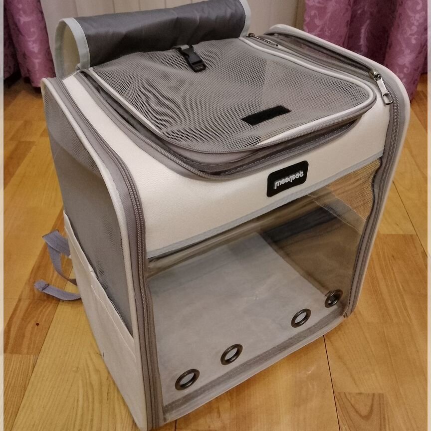 Переноска для кошек и собак