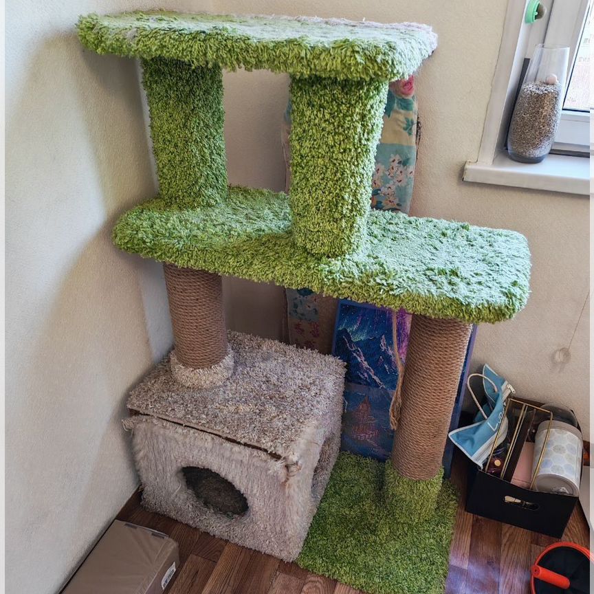 Когтеточка с домиком бу