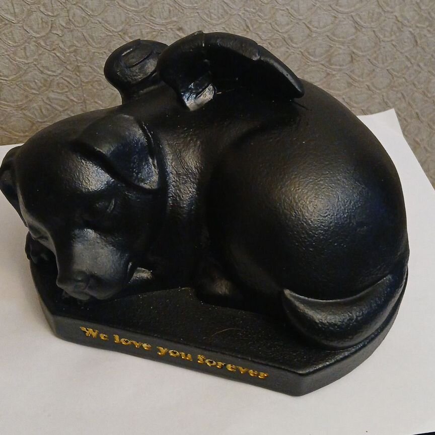 Урна для кремации собаки