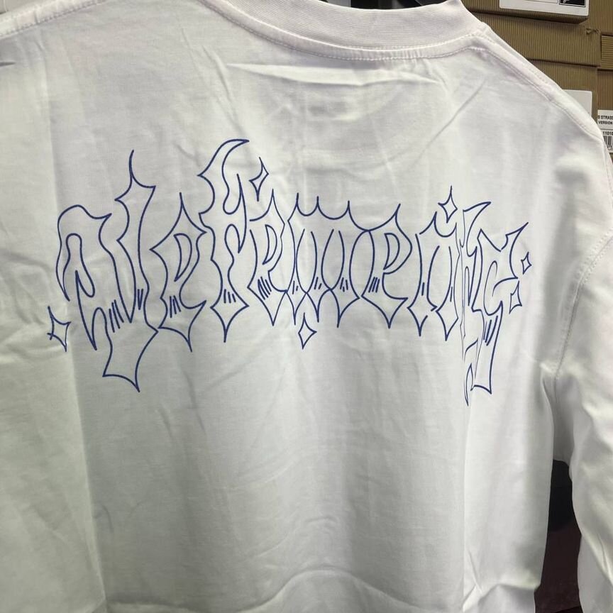 Футболка Vetements