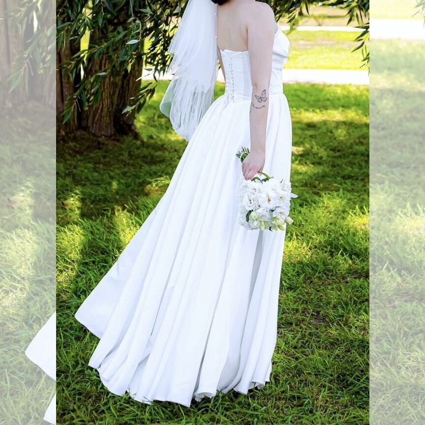 Свадебное платье