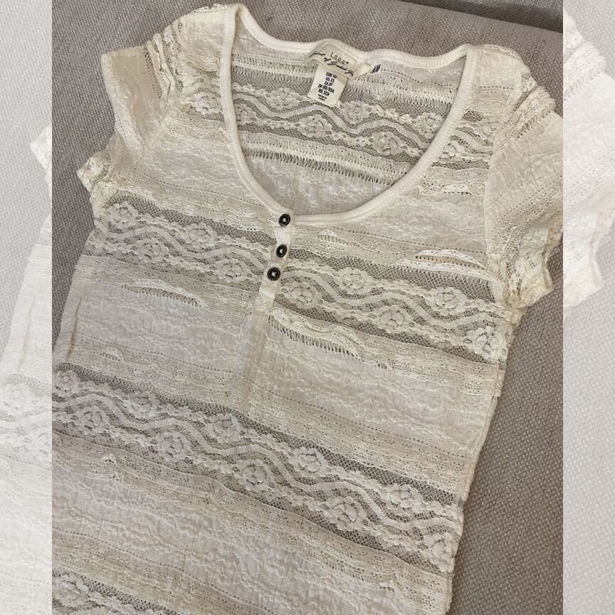 Кружевная футболка H&M