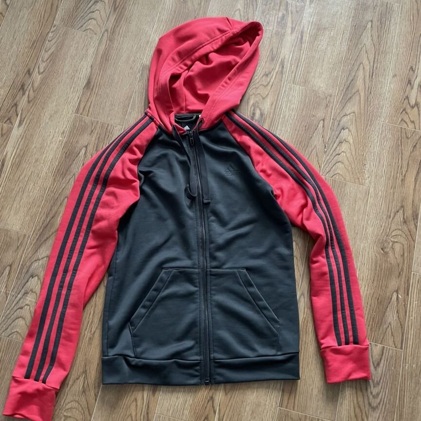 Зипка адидас