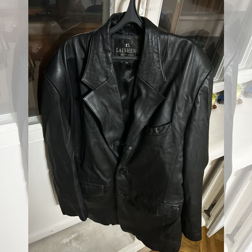 Кожаный пиджак