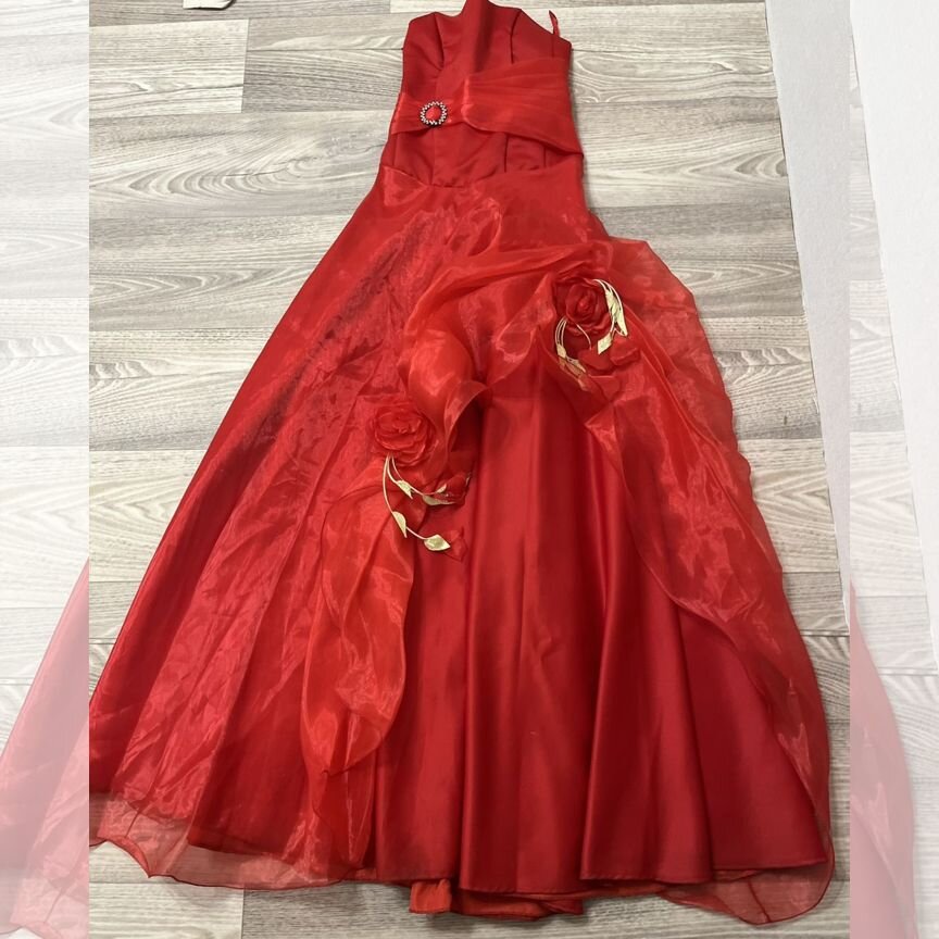 Вечернее платье в пол 46 -50 разм