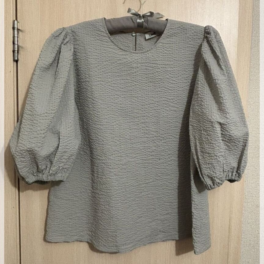 Блузка женская 44