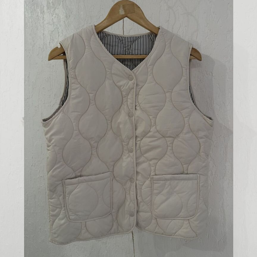 Жилетка женская