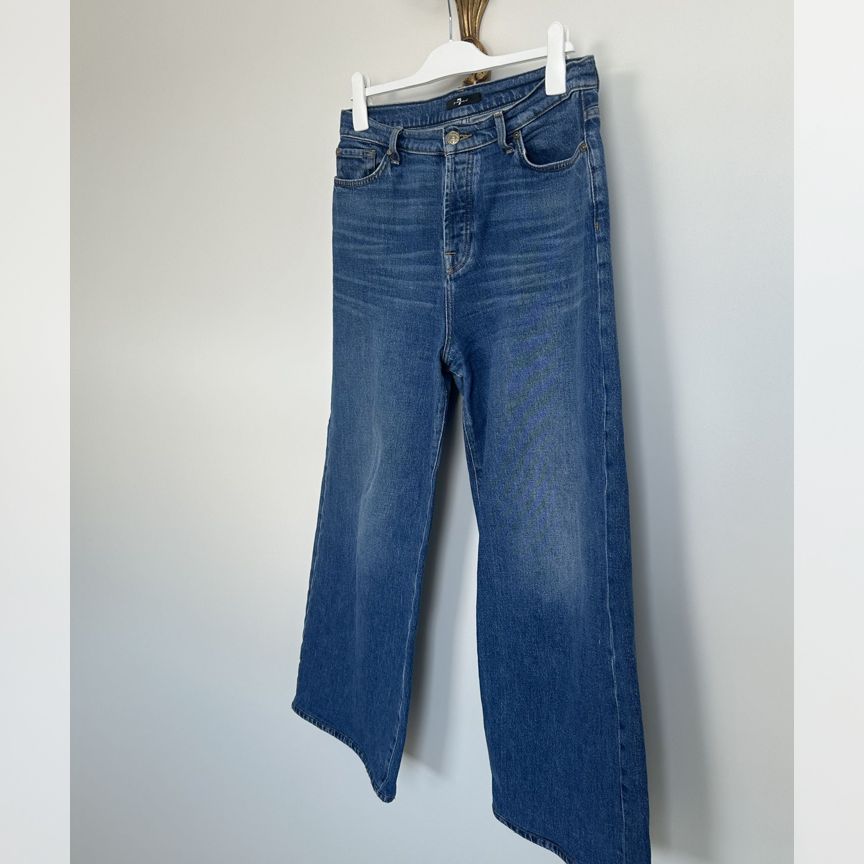 Джинсы 7 for all mankind