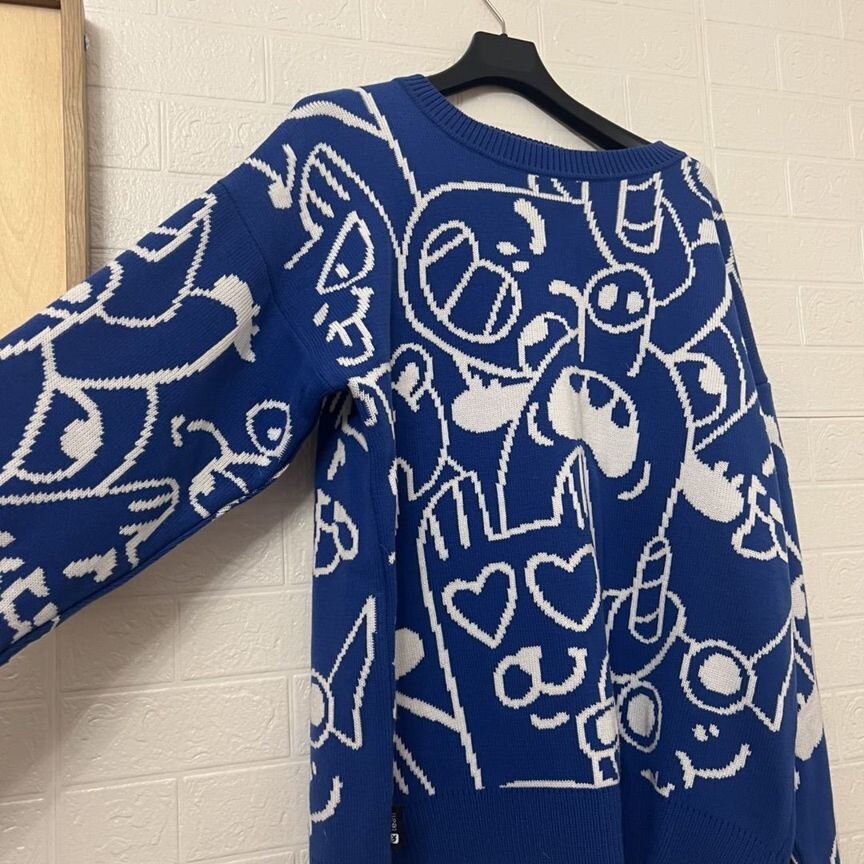 Свитер VK Stickers лимитка