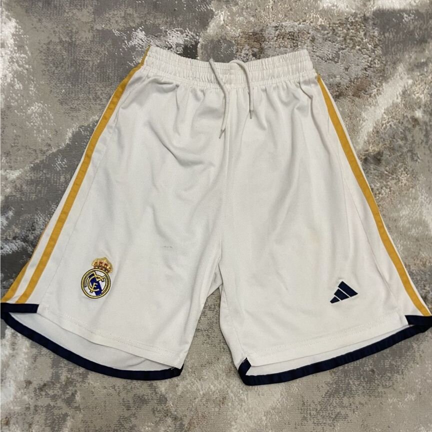 Шорты спортивные adidas