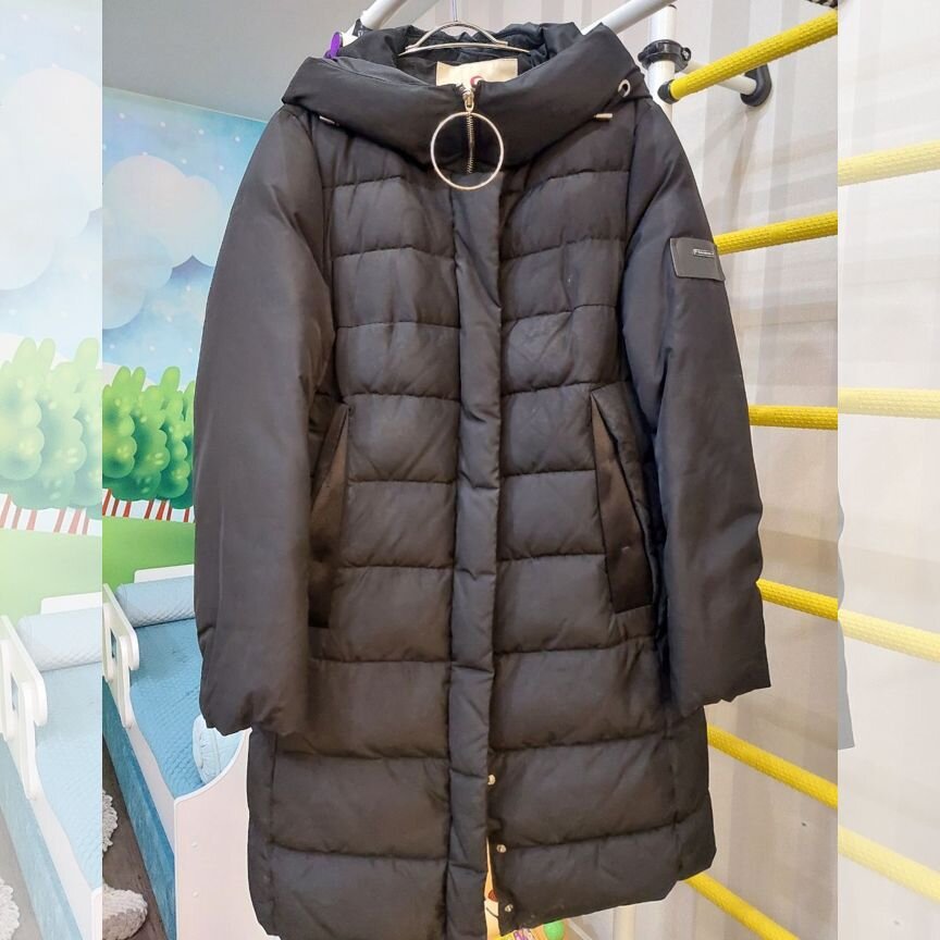 Пуховик зимний женский 46