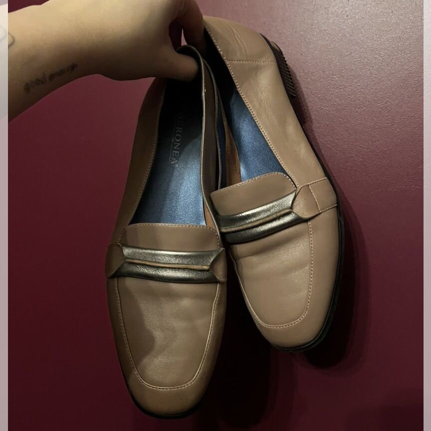 Лоферы женские 39 размер