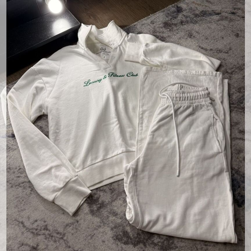 Костюм gloria jeans