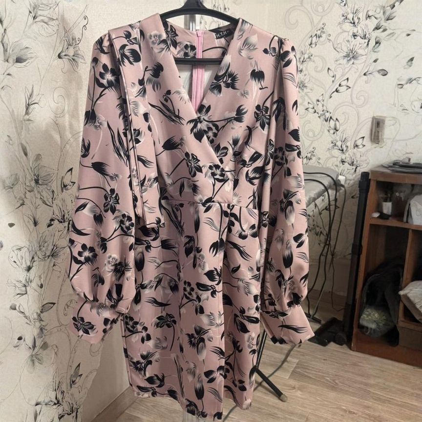 Платье женское