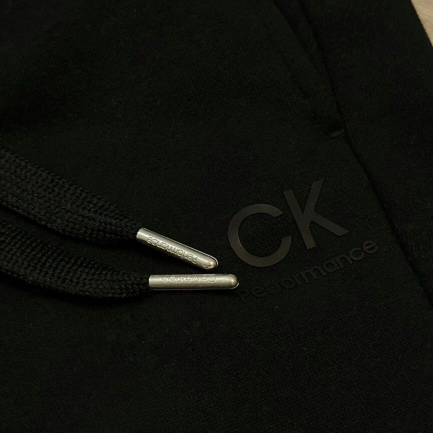 Штаны calvin clein